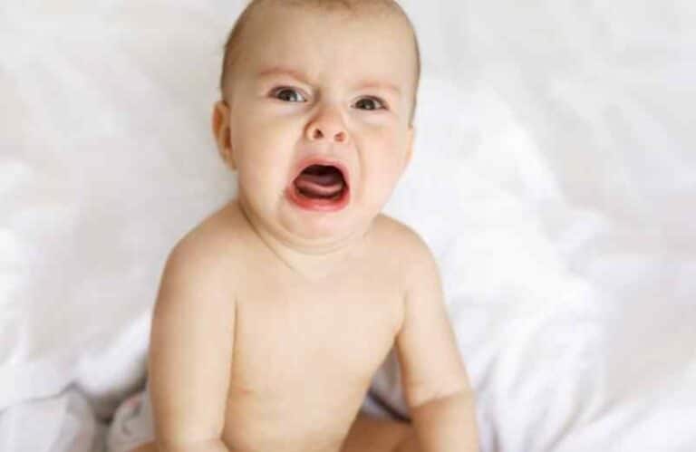 Muguet chez le bébé : quel traitement sans ordonnance est vraiment ...